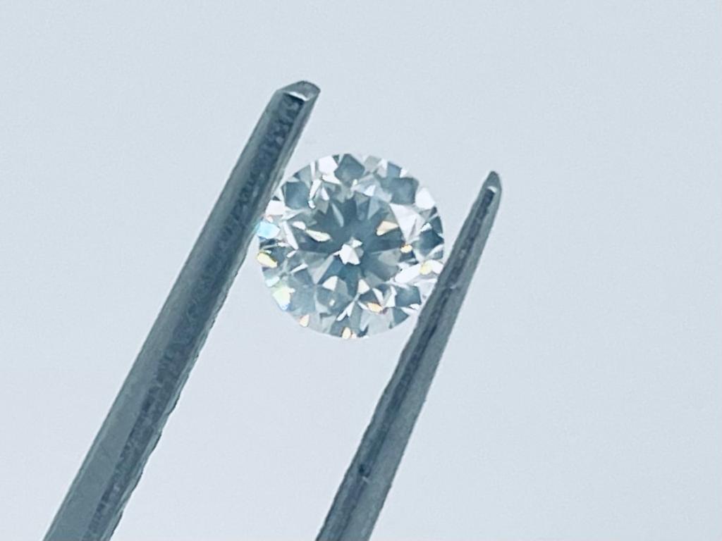 DIAMANTE 0,37 CT COLORE H PUREZZA VS2 - TAGLIO BRILLANTE - CERTIFICATO ...