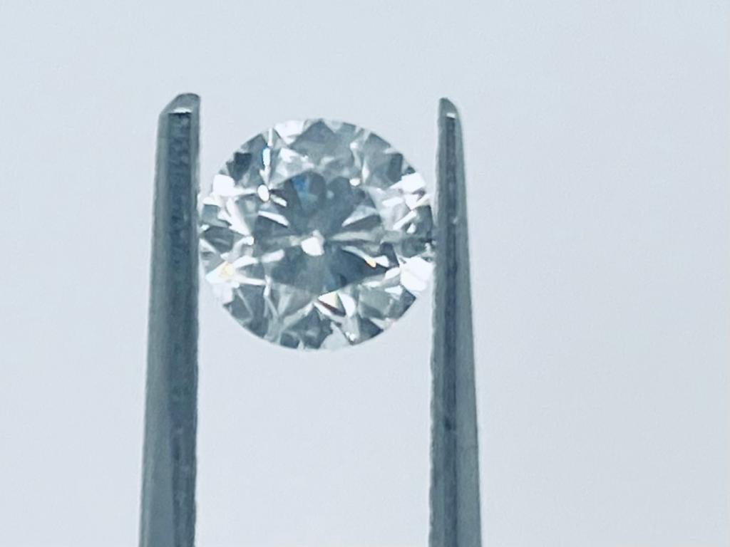 DIAMANTE 0,7 CT COLORE G PUREZZA I1 - TAGLIO BRILLANTE - CERTIFICATO ID ...