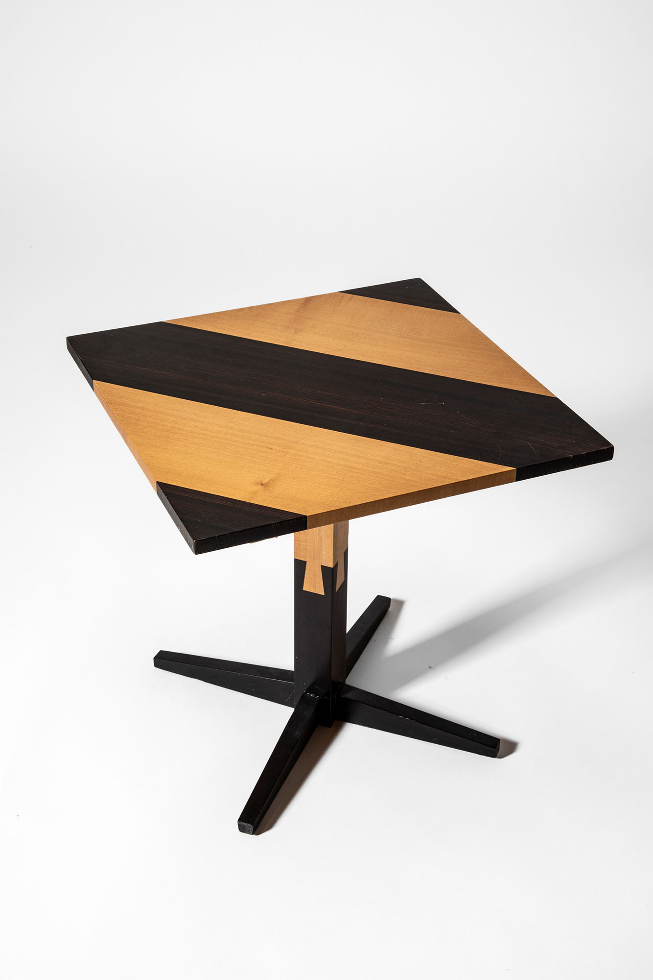 Bruno Munari (Milano 1907 - 1998) - Side table, 1980 circa | Finarte ...