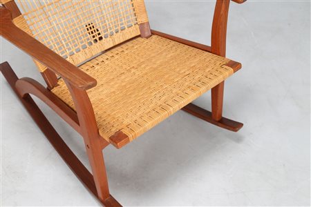 OLSEN HANS (1919 - 1992) Sedia a dondolo in teak e canna d'India, per ...