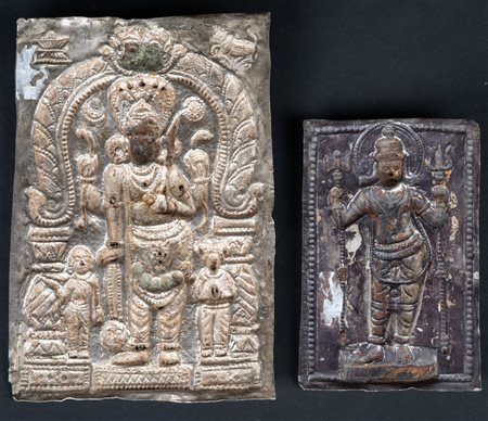 Arte Indiana Two silver devotional plaques India, 19th century ...