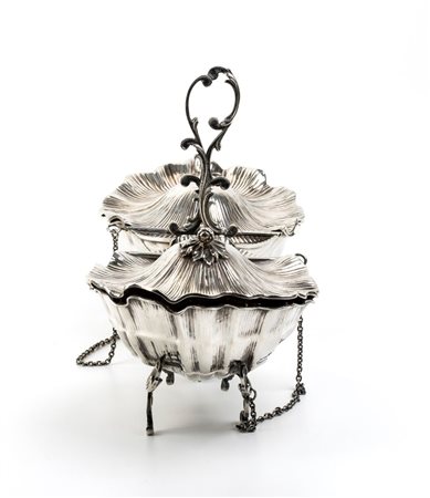 Biscottiera italiana in argento - anni '50 del XX secolo, argentiere ...