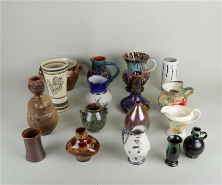 A large collection of 'Mid century' pottery. | Medusa Auctioneers ...